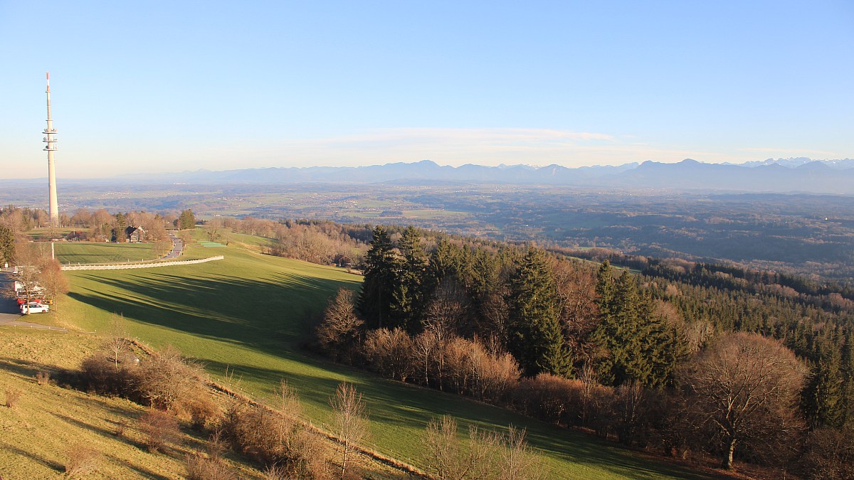 Hohenpeißenberg / Restaurant Bayerischer Rigi - Blick nach Osten - Foto ...