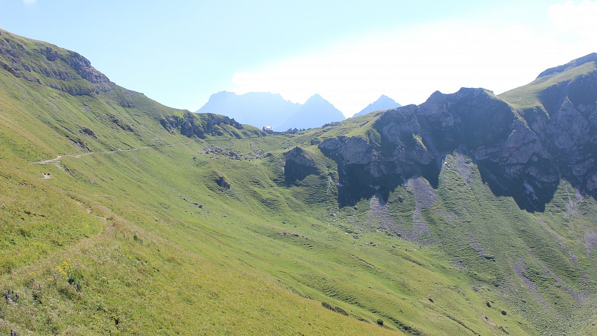Liechtensteiner Alpenverein - Pfälzerhütte - Foto-Webcam.eu