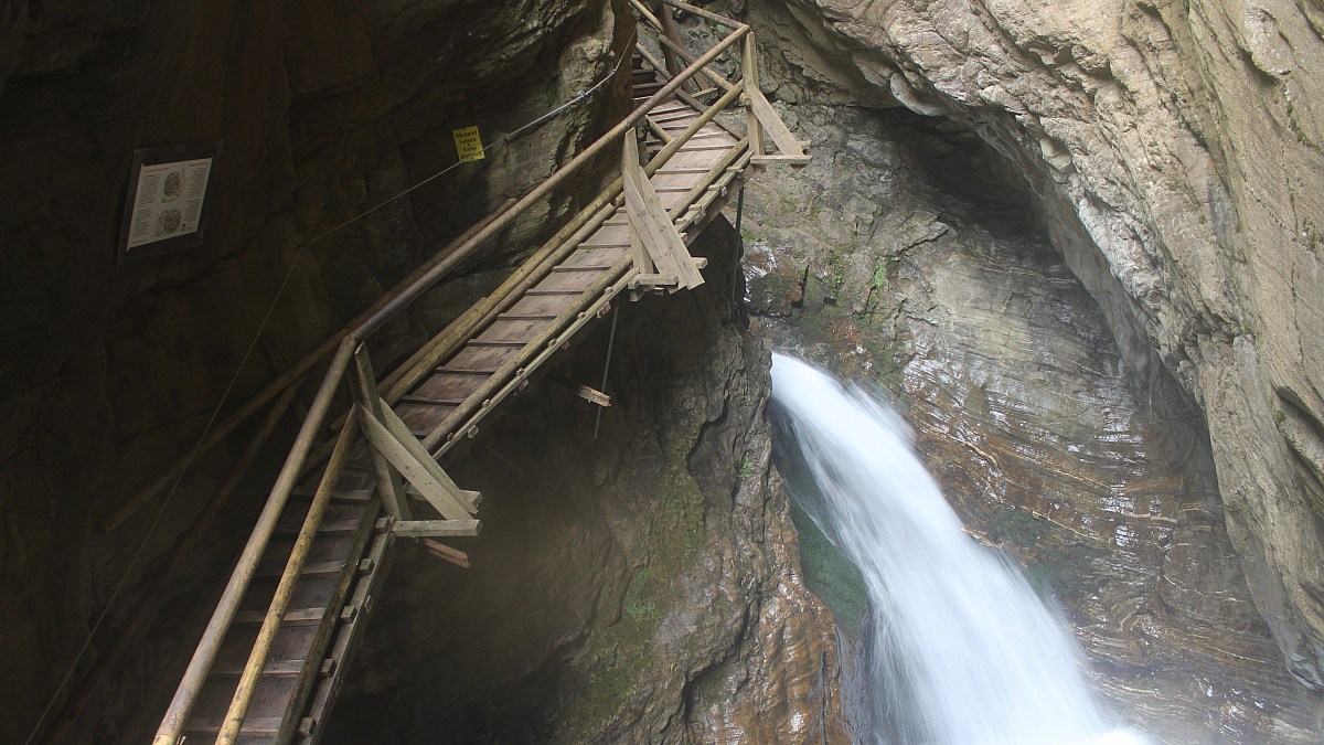 Flattach - Blick in die Raggaschlucht - Foto-Webcam.eu