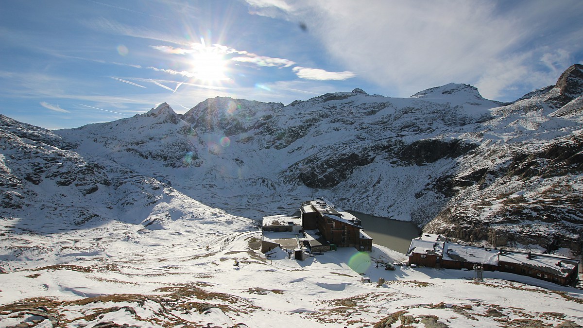 Berghotel Rudolfshütte - Weißsee Gletscherwelt - Blick nach Südwesten ...