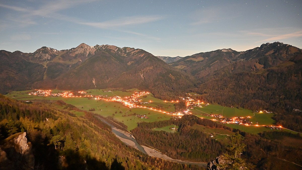 Schleching / Gscheuerwand - Blick nach Westen - Foto-Webcam.eu