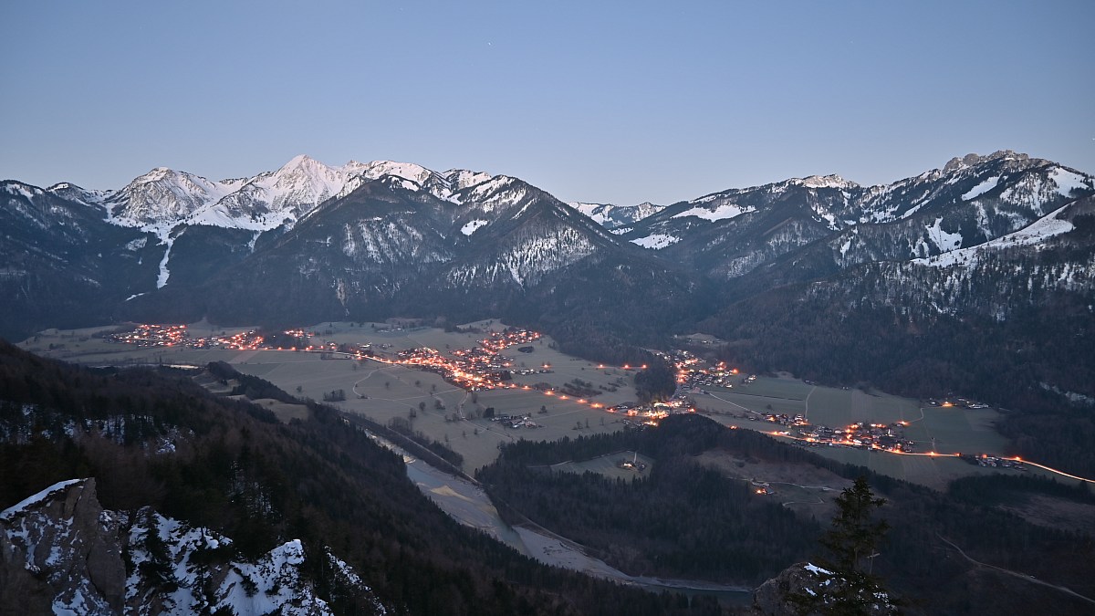 Schleching / Gscheuerwand - Blick nach Westen - Foto-Webcam.eu