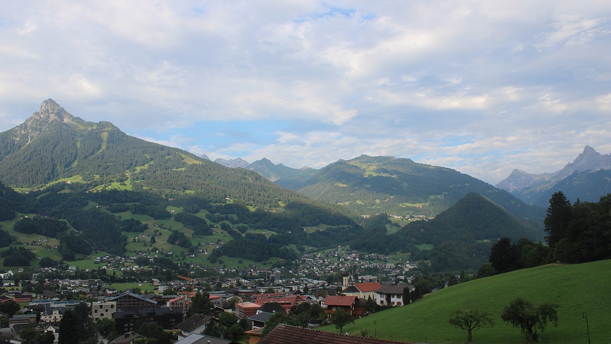 Blick über Schruns nach Südwesten - Foto-Webcam.eu