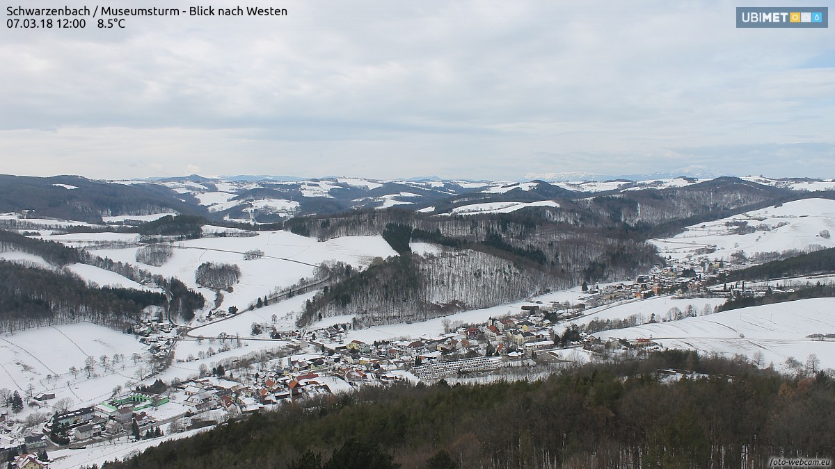 Schwarzenbach / Museumsturm - Blick nach Westen - Foto-Webcam.eu