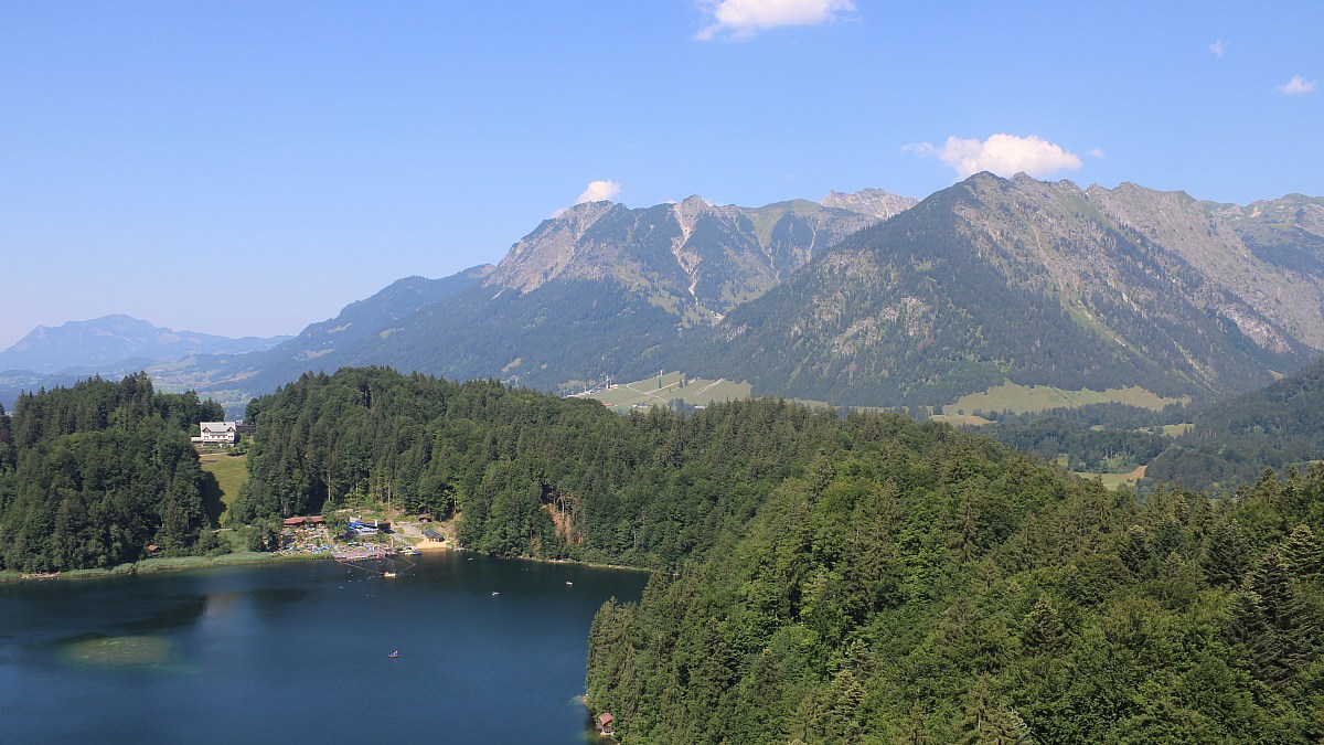 Heini-Klopfer-Skiflugschanze - Oberstdorf - Blick nach Nordosten - Foto ...