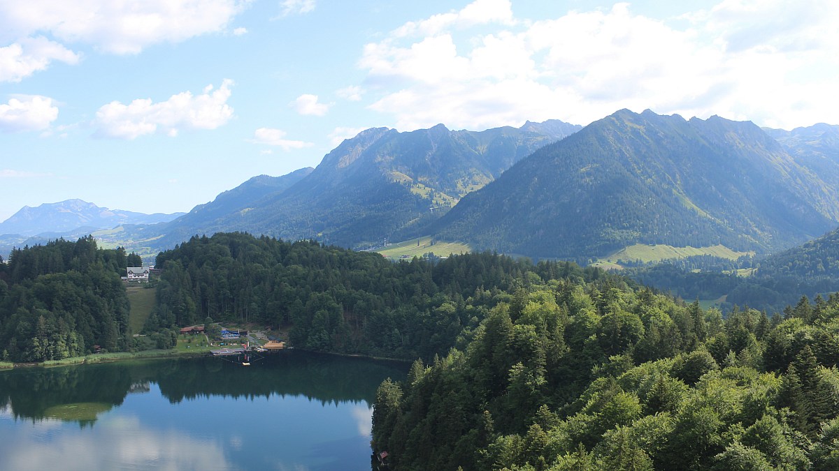 Heini-Klopfer-Skiflugschanze - Oberstdorf - Blick nach Nordosten - Foto ...