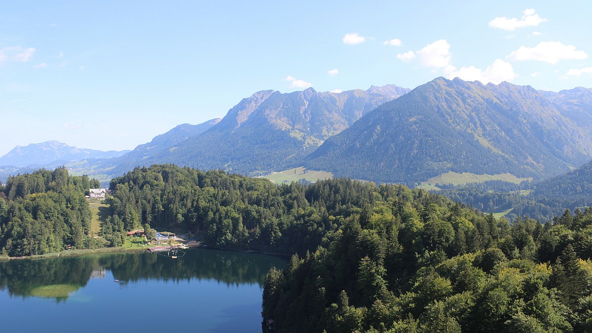 Heini-Klopfer-Skiflugschanze - Oberstdorf - Blick nach Nordosten - Foto ...