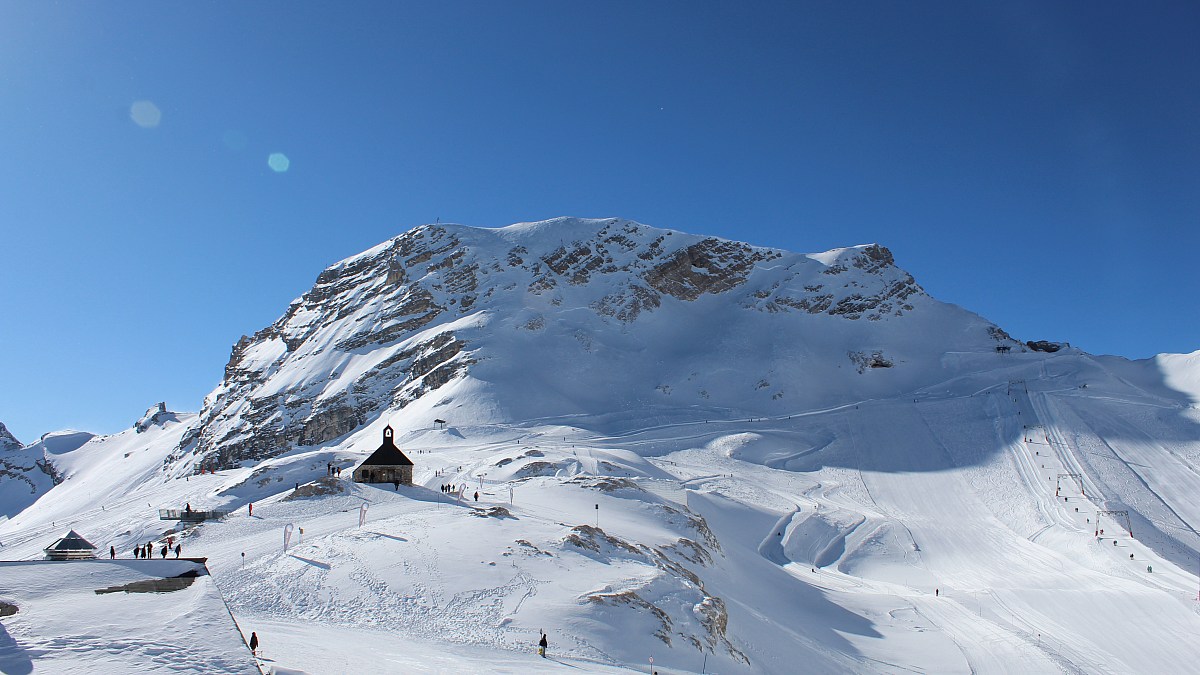 Sonnalpin - Gletscher-Skigebiet Zugspitze - Blick zum Schneefernerkopf ...