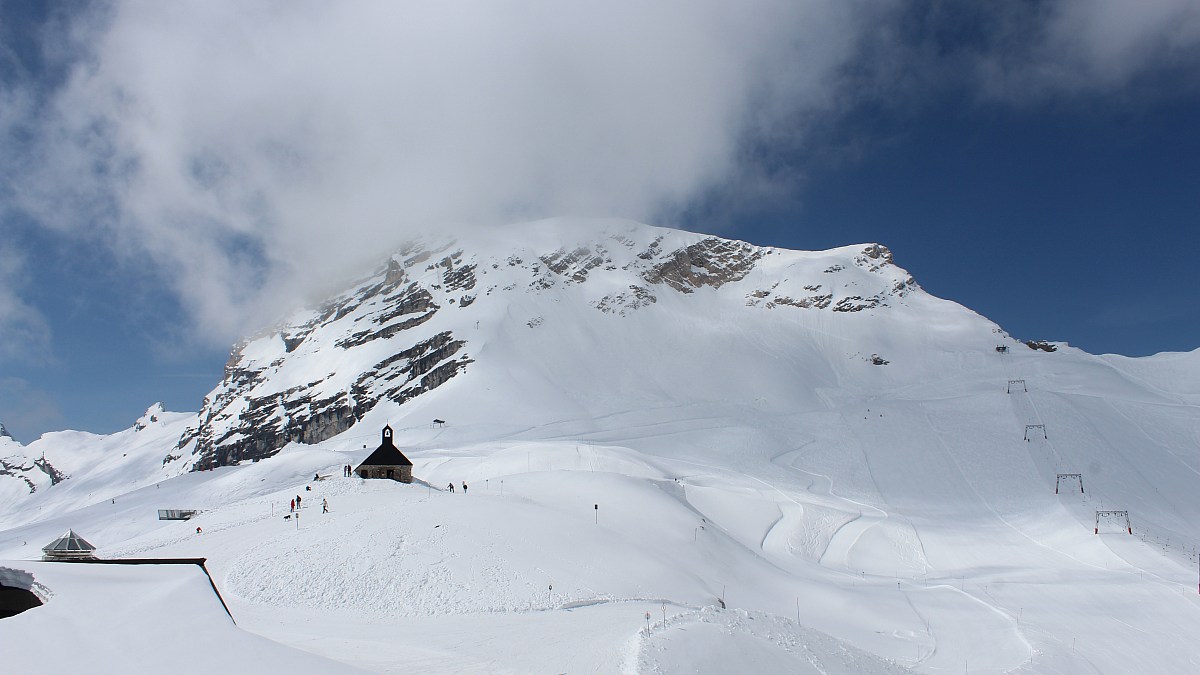 Sonnalpin - Gletscher-Skigebiet Zugspitze - Blick zum Schneefernerkopf ...