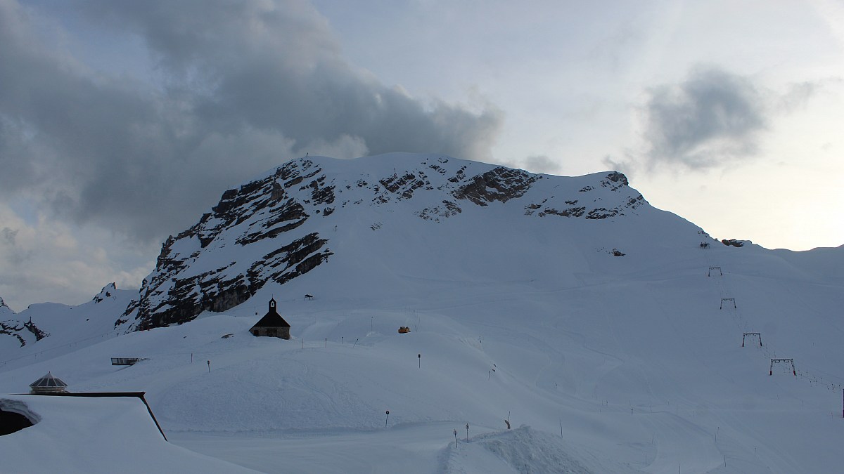 Sonnalpin - Gletscher-Skigebiet Zugspitze - Blick zum Schneefernerkopf ...