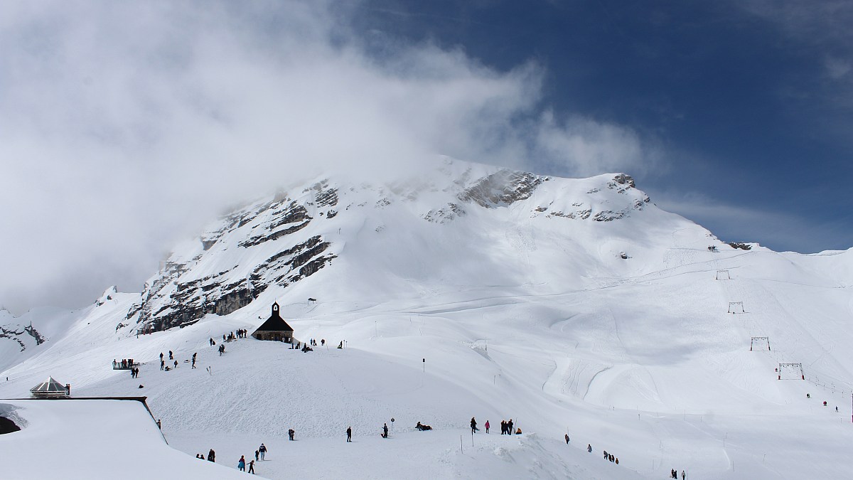 Sonnalpin - Gletscher-Skigebiet Zugspitze - Blick zum Schneefernerkopf ...