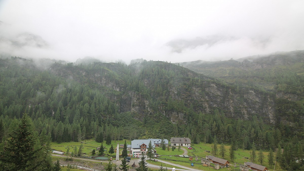 Kolm-Saigurn / Naturfreundehaus - Blick nach Süden - Foto-Webcam.eu