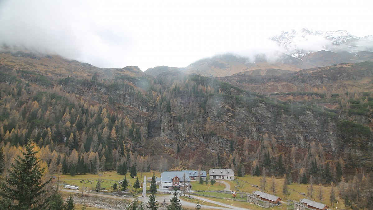 Kolm-Saigurn / Naturfreundehaus - Blick nach Süden - Foto-Webcam.eu