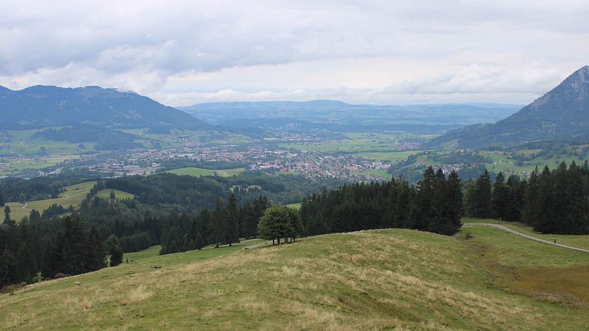 Sonthofen / Oberallgäu – Blick vom Sonthofer Hof nach Nordwesten - Foto ...