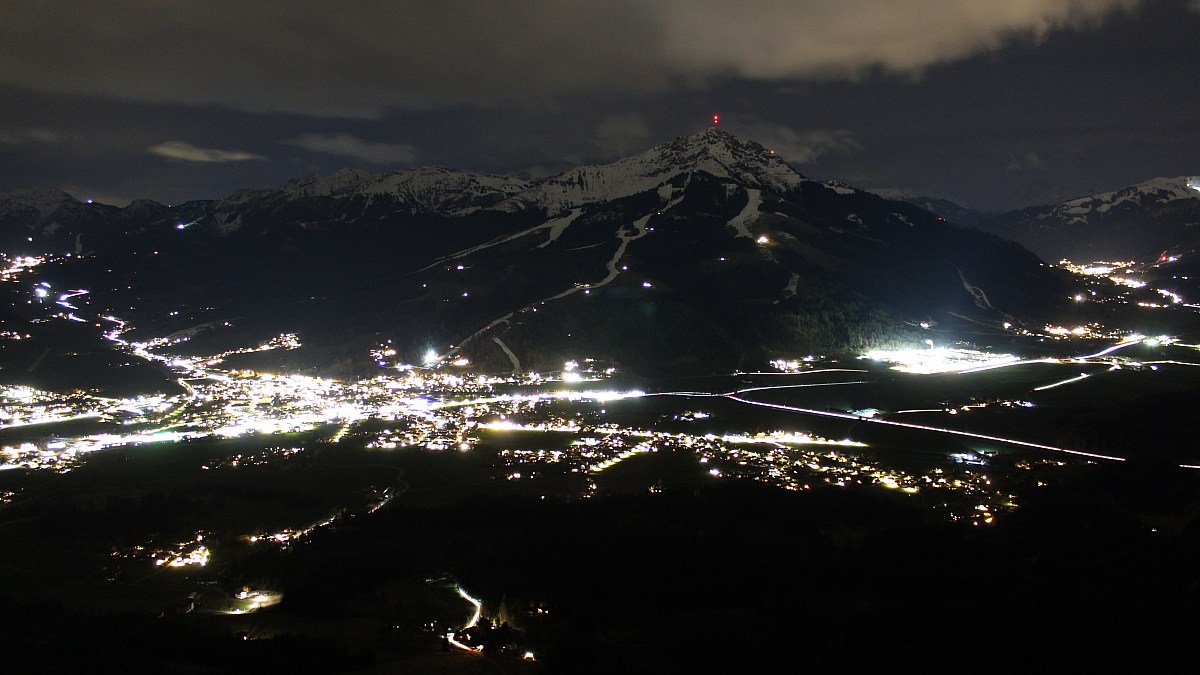 St. Johann in Tirol - Blick zum Kitzbüheler Horn - Foto-Webcam.eu