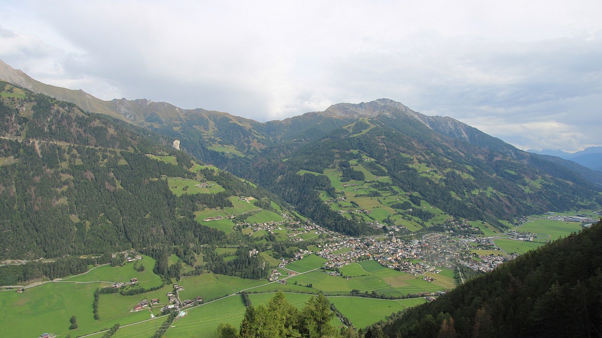 Matrei in Osttirol / Strumerhof - Blick nach Südosten - Foto-Webcam.eu