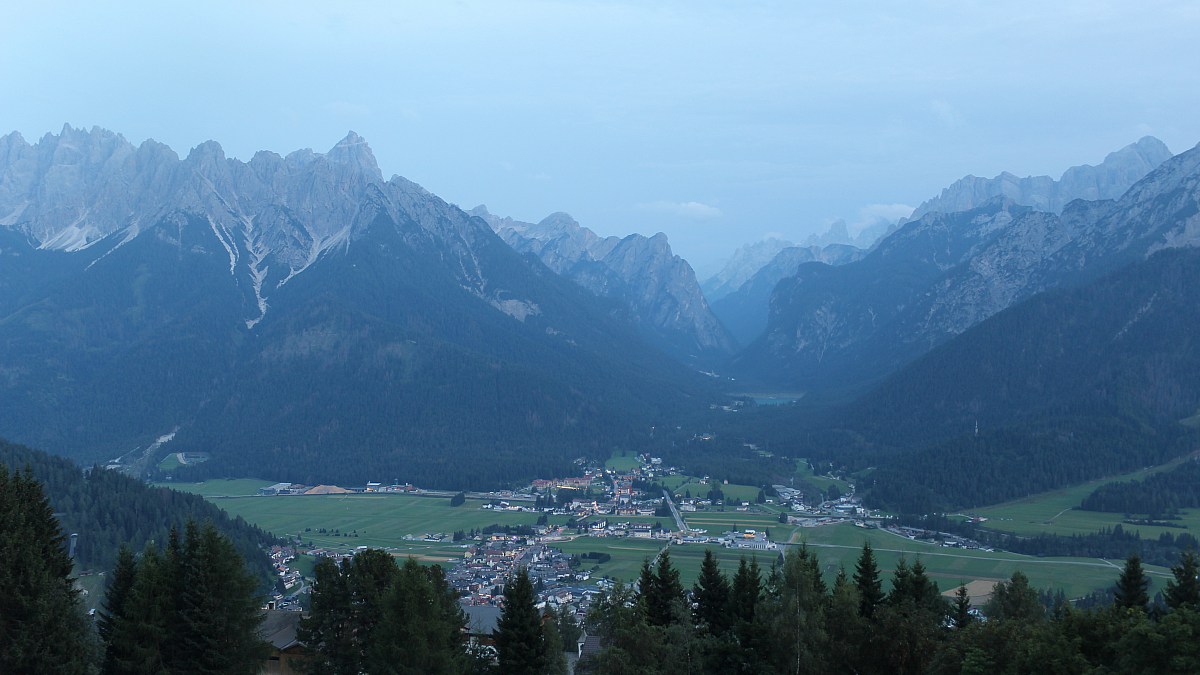 Alpenhotel Ratsberg - Toblach - Blick nach Süden - Foto-Webcam.eu