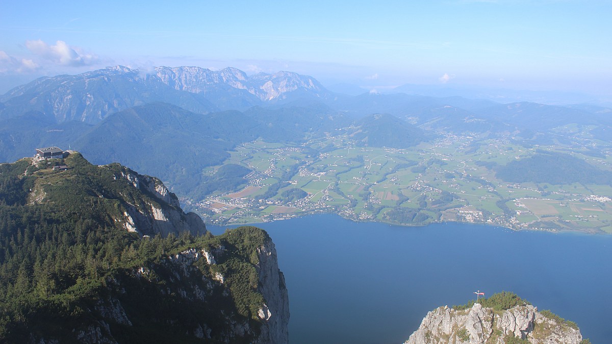 Gmundner Hütte am Traunstein - Oberösterreich - Blick nach Westen ...
