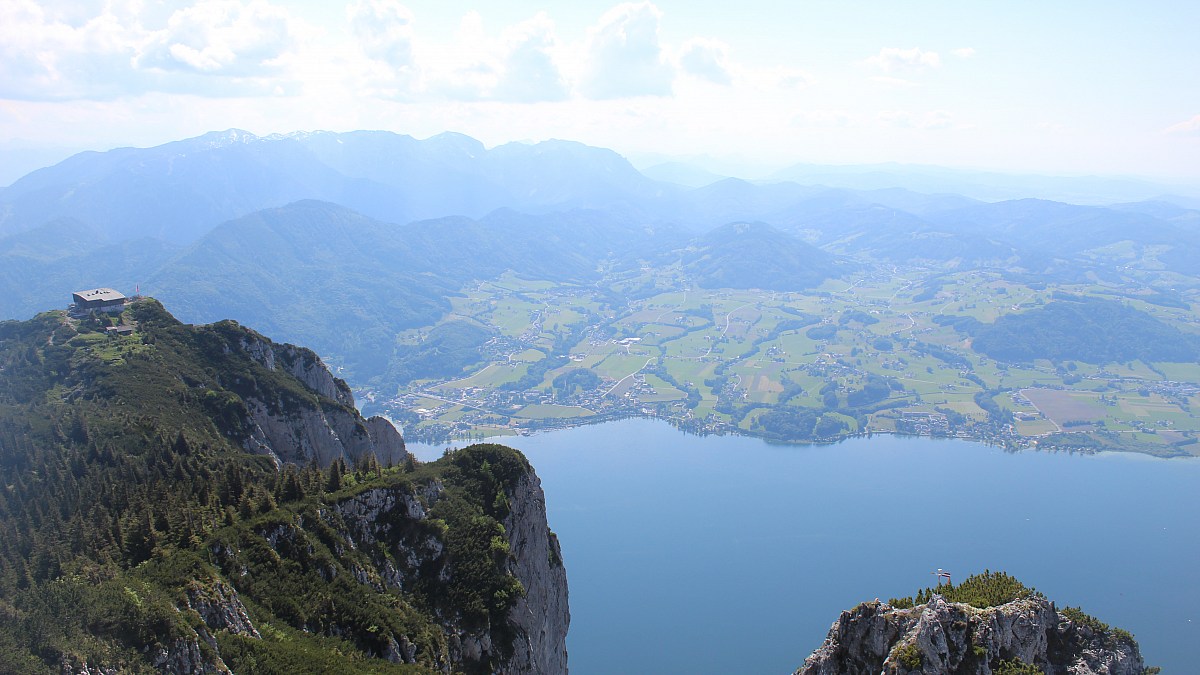 Gmundner Hütte am Traunstein - Oberösterreich - Blick nach Westen - Foto-Webcam.eu