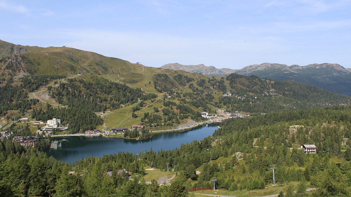 Turracher Höhe / Weitentallift Berg - Blick auf den Turracher See ...