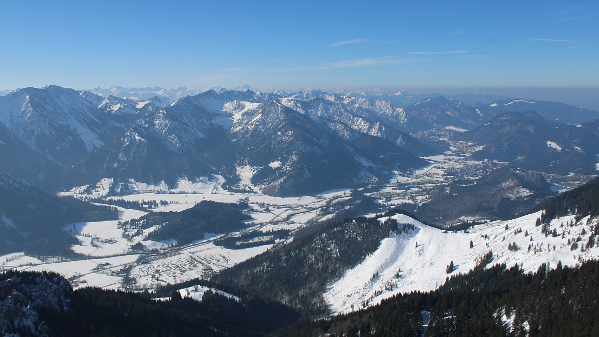 Wendelsteinbahn Bergstation - Gacher Blick nach Südwesten - Foto-Webcam.eu